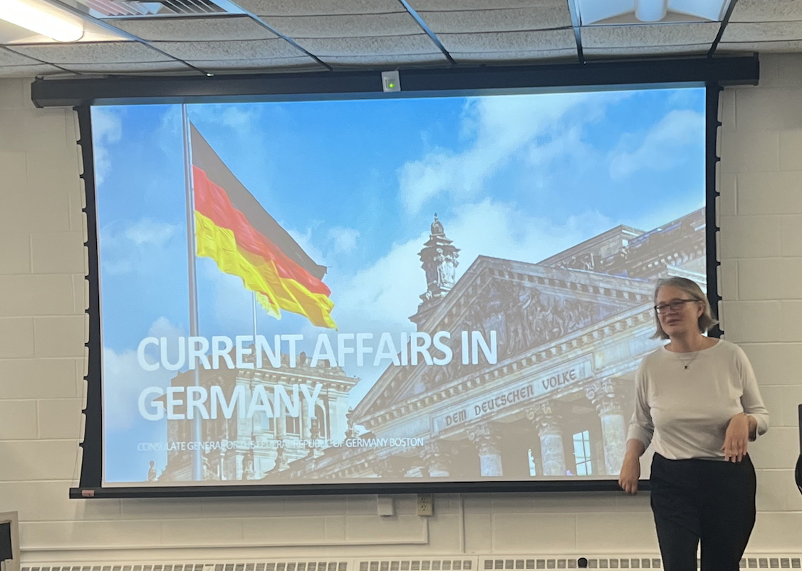 Germany’s Consul General, Dr. Sonja Kreibich, visits UConn – uconngerman